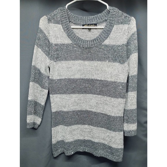 Absolutely Famous | Sweaters | Dark Light Gray Sparkly Sweater | Poshmark